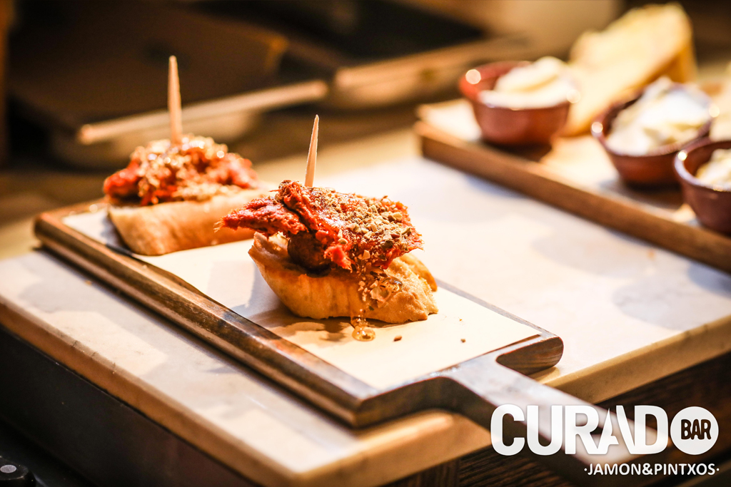 Curado - Cardiff Conference Bureau